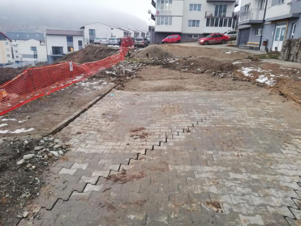 Ziua de Cluj | Noi imagini cu alunecările de teren de pe strada Valea ...