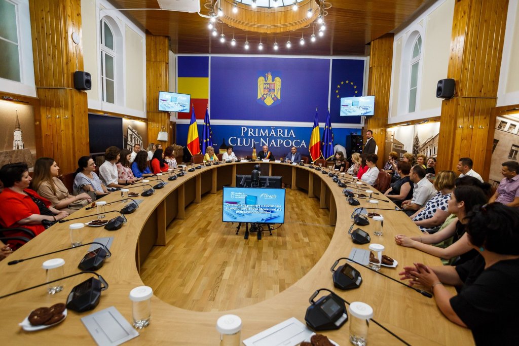 Ziua de Cluj | Elevii de 10 la Bac, premiați de Primăria Cluj-Napoca