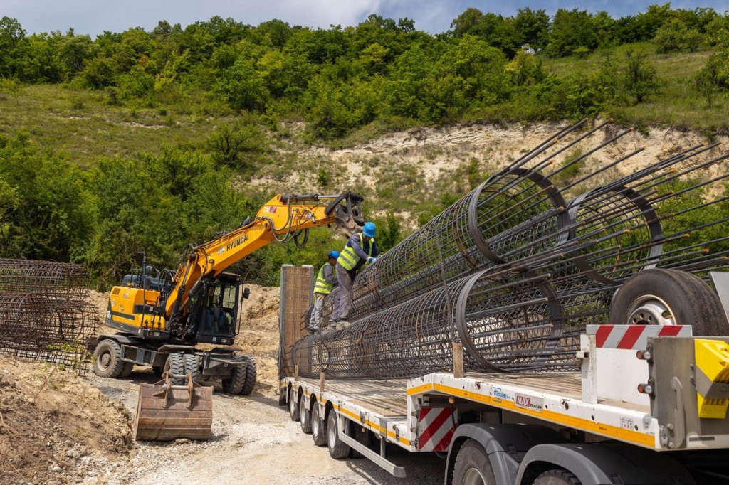 Ziua de Cluj | Lucrările de consolidare continuă pe strada Uliului ... Ziua de Cluj | Lucrările de consolidare continuă pe strada Uliului ...