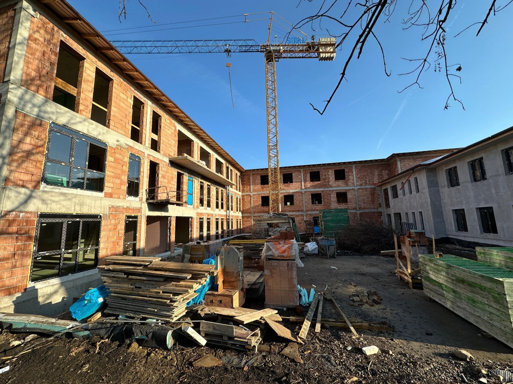 Ziua de Cluj | Lucrările la Centrul de persoane vârstnice de pe Calea ...