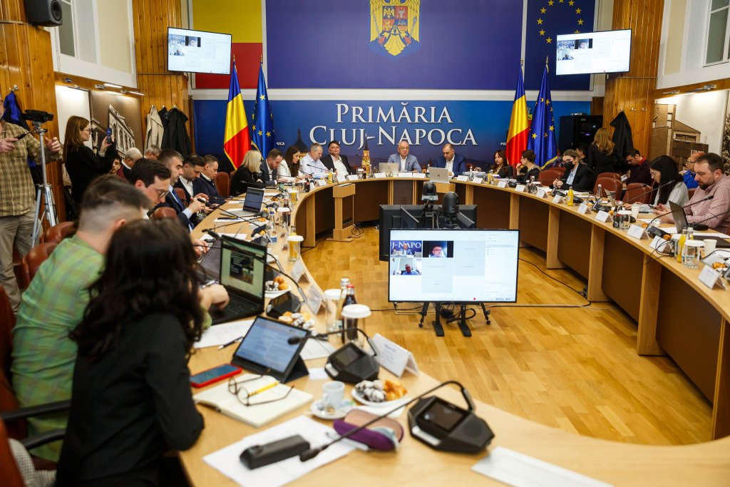 Ziua de Cluj | Ce salarii au angajații de la Primăria Cluj-Napoca ...